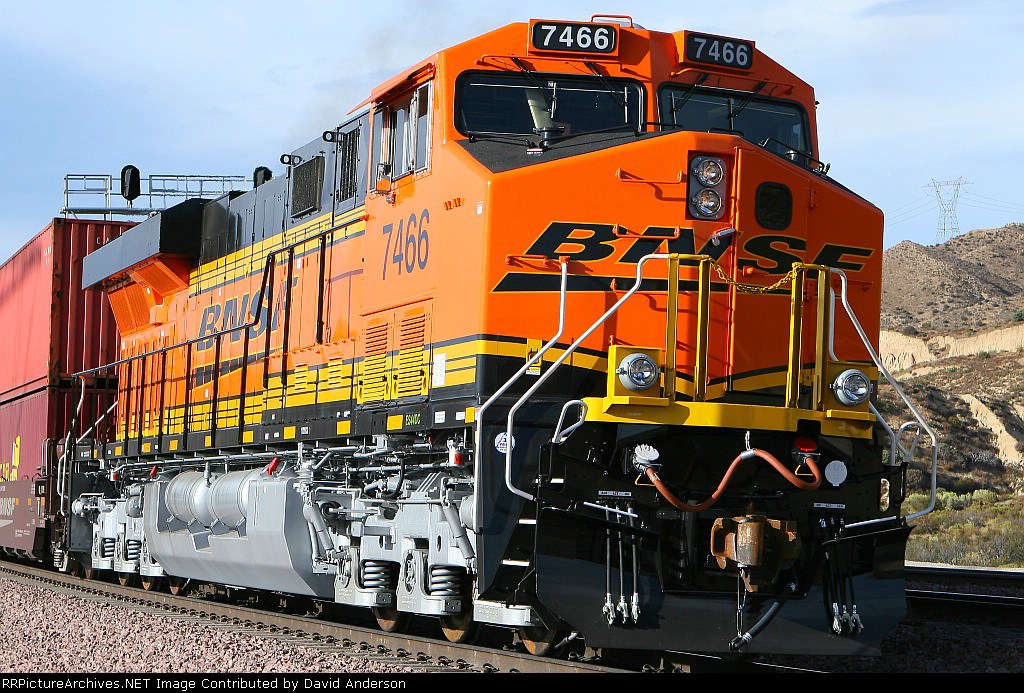 BNSF 7466